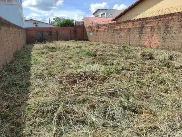 Terreno / Lote para Venda em Uberlândia/MG Lagoinha