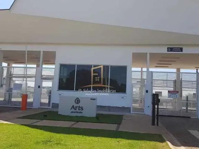 Terreno / Lote para Venda em Uberlândia/MG Laranjeiras