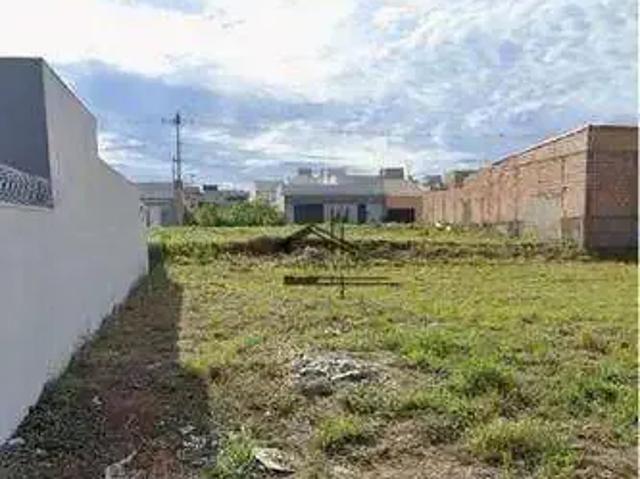 Terreno / Lote para Venda em Uberlândia/MG Laranjeiras
