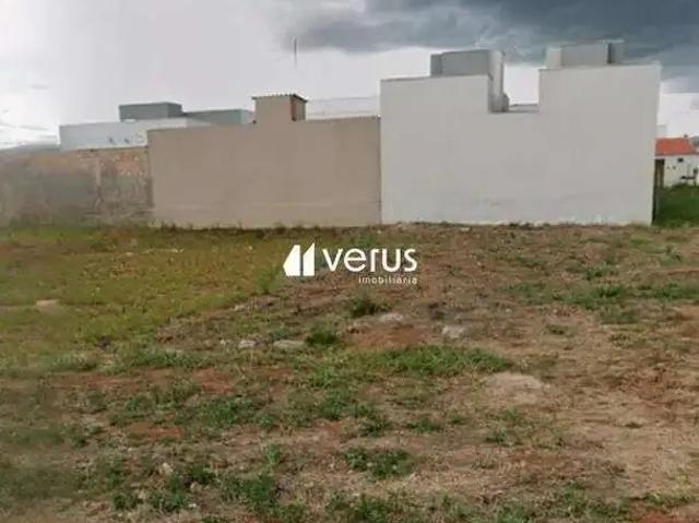 Terreno / Lote para Venda em Uberlândia/MG Laranjeiras