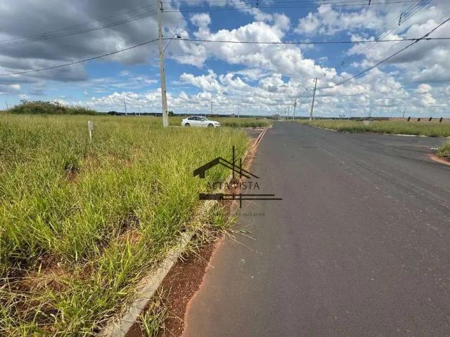 Terreno / Lote para Venda em Uberlândia/MG Laranjeiras