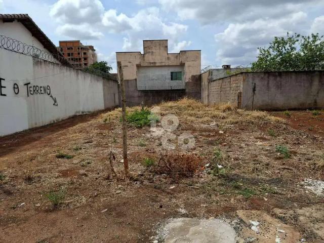 Terreno / Lote para Venda em Uberlândia/MG Laranjeiras