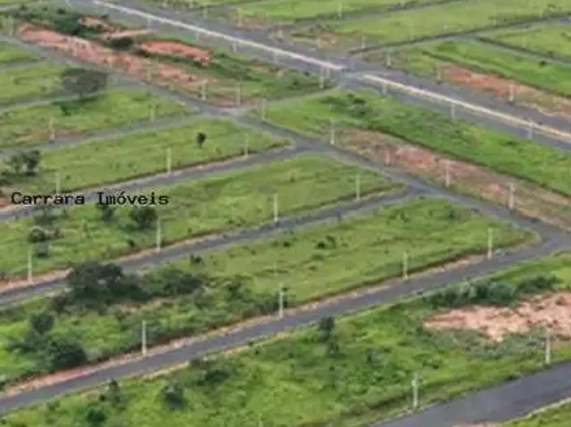 Terreno / Lote para Venda em Uberlândia/MG Laranjeiras