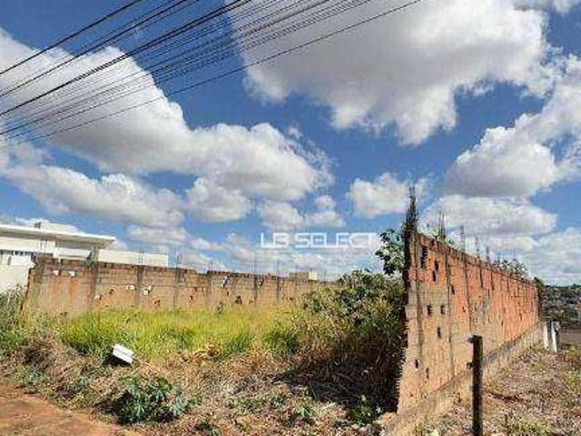Terreno / Lote para Venda em Uberlândia/MG Morada da Colina