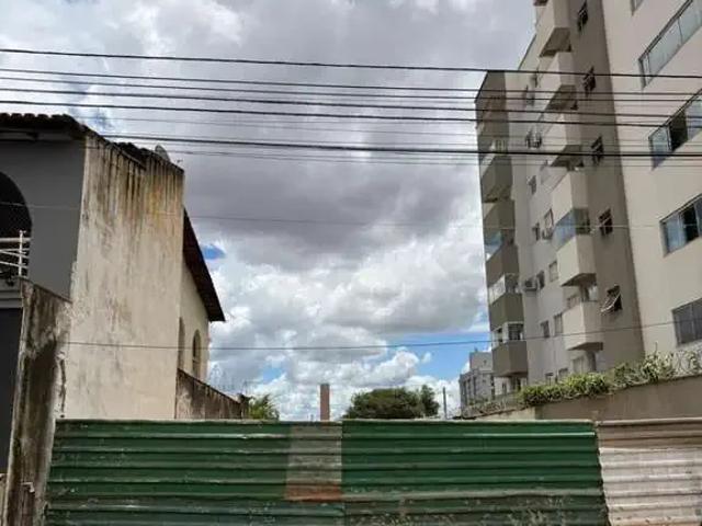 Terreno / Lote para Venda em Uberlândia/MG Martins