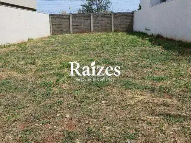 Terreno / Lote para Venda em Uberlândia/MG Novo Mundo