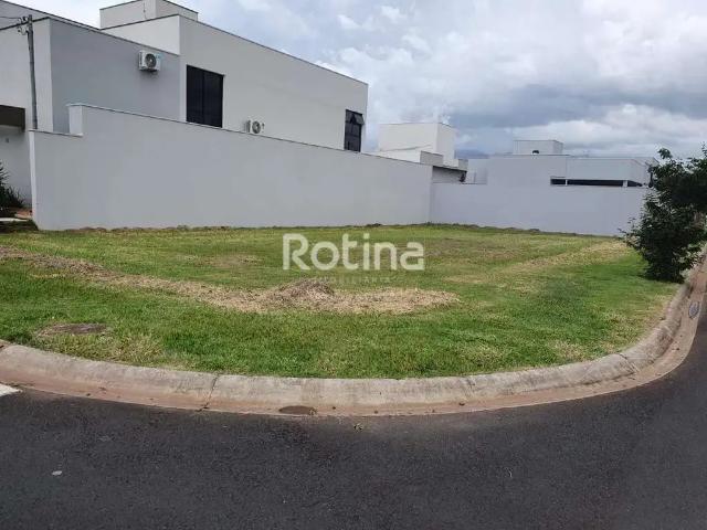 Terreno / Lote para Venda em Uberlândia/MG Novo Mundo
