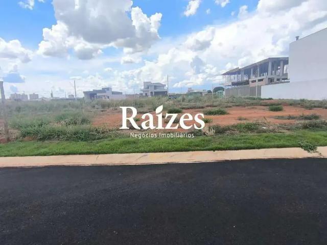 Terreno / Lote para Venda em Uberlândia/MG Novo Mundo