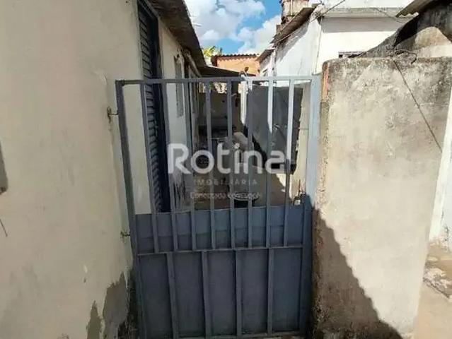 Terreno / Lote para Venda em Uberlândia/MG Santa Mônica