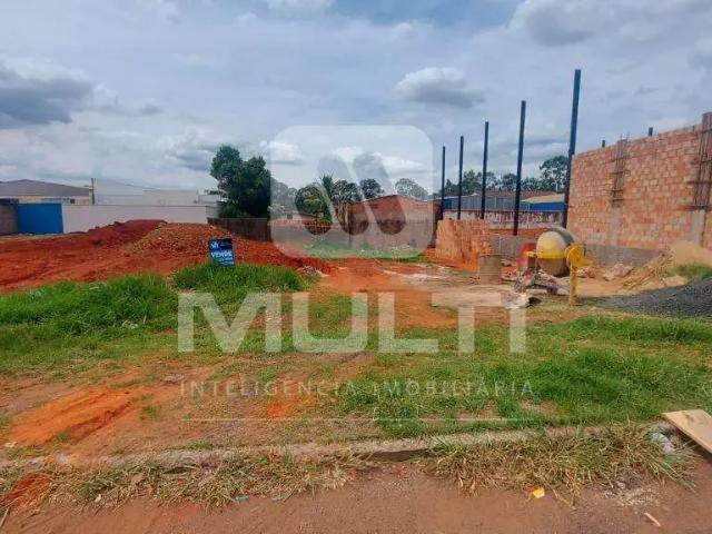 Terreno / Lote para Venda em Uberlândia/MG Santa Mônica 1 Quartos