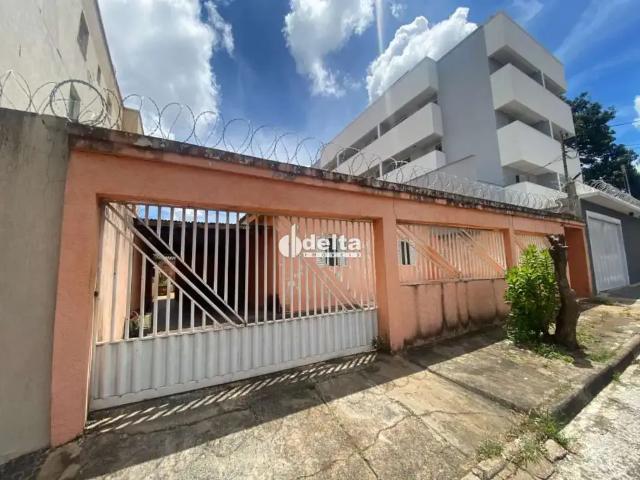 Terreno / Lote para Venda em Uberlândia/MG Santa Mônica 2 Quartos