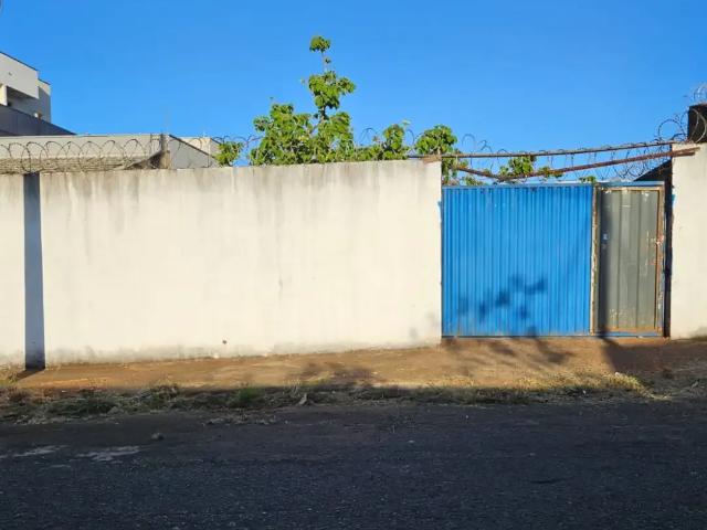 Terreno / Lote para Venda em Uberlândia/MG Santa Mônica