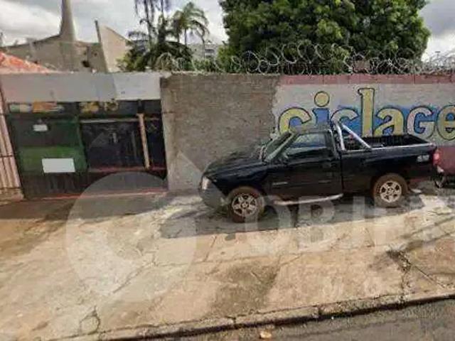 Terreno / Lote para Venda em Uberlândia/MG Saraiva