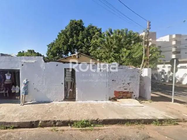 Terreno / Lote para Venda em Uberlândia/MG Saraiva