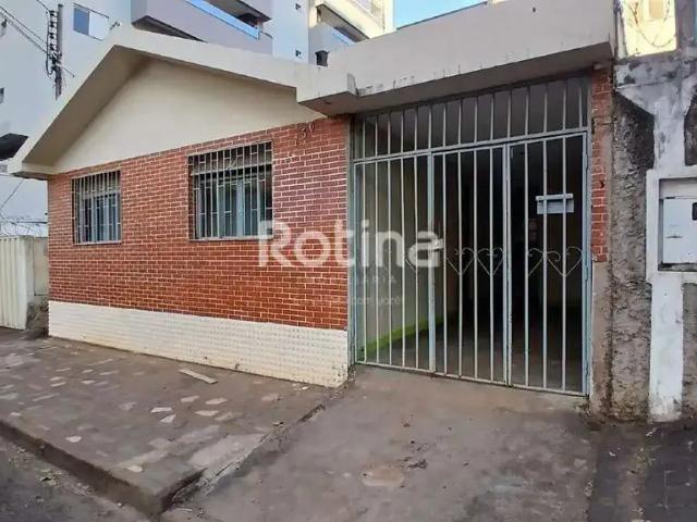 Terreno / Lote para Venda em Uberlândia/MG Saraiva