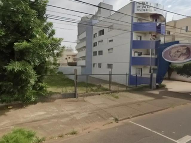 Terreno / Lote para Venda em Uberlândia/MG Saraiva