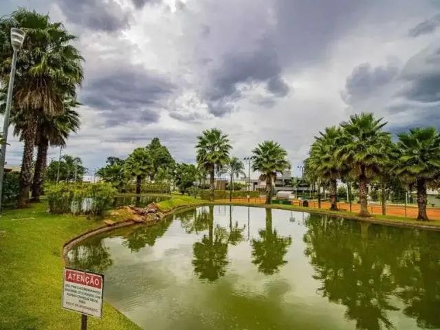 Terreno em Condomínio para Venda em Uberlândia/MG Shopping Park