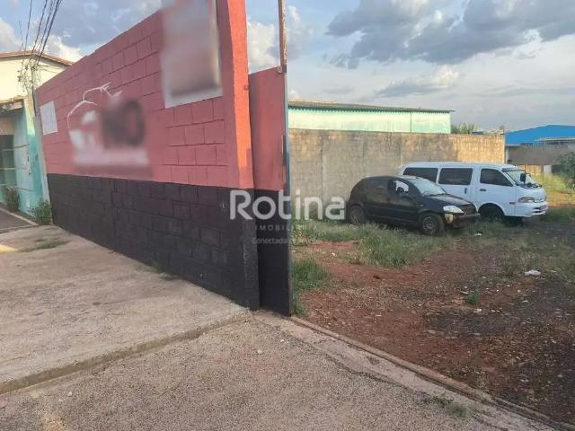 Terreno / Lote para Venda em Uberlândia/MG Presidente Roosevelt