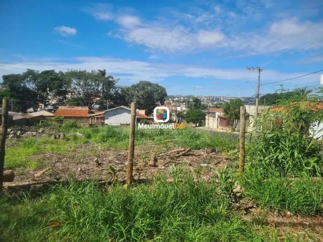Terreno / Lote para Venda em Uberlândia/MG Presidente Roosevelt