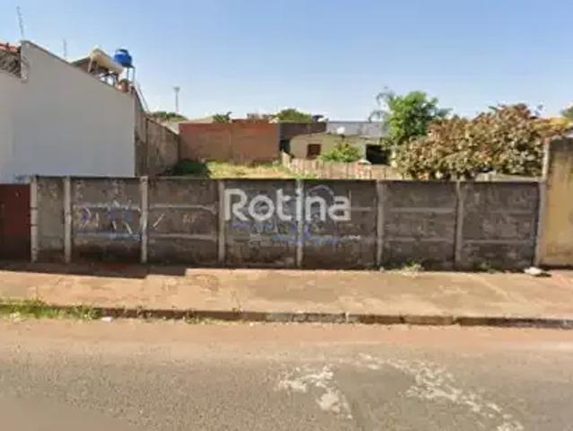Terreno / Lote para Venda em Uberlândia/MG Presidente Roosevelt