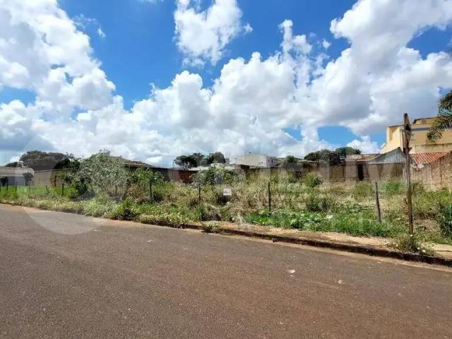 Terreno / Lote para Venda em Uberlândia/MG Presidente Roosevelt