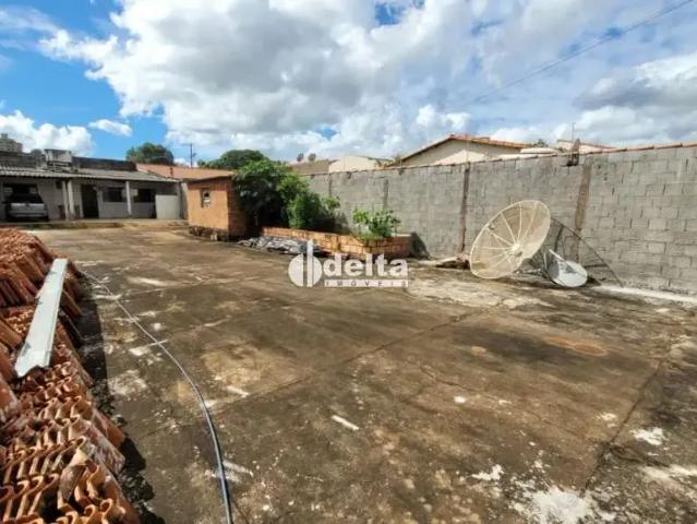 Terreno / Lote para Venda em Uberlândia/MG Tibery