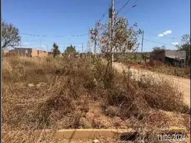 Terreno / Lote para Venda em Unaí/MG Residencial Vitória
