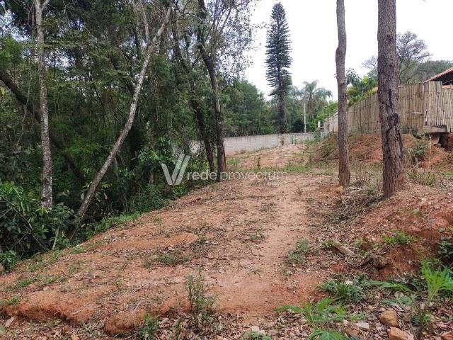 Terreno / Lote para Venda em Valinhos/SP Dois Córregos