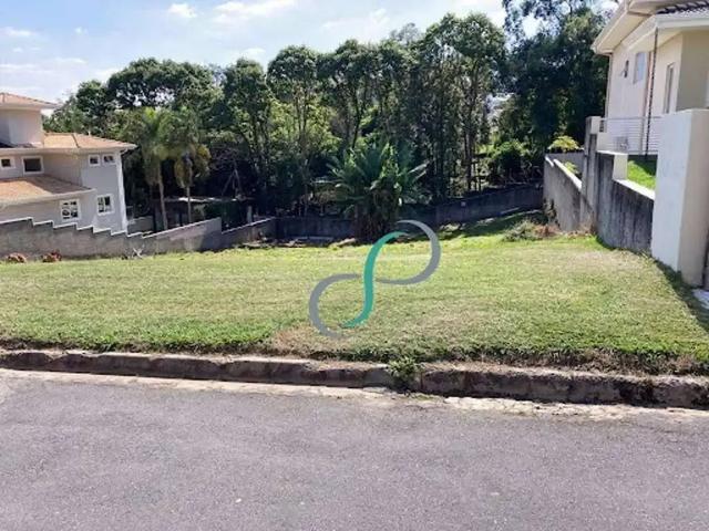 Terreno / Lote para Venda em Valinhos/SP Dois Córregos