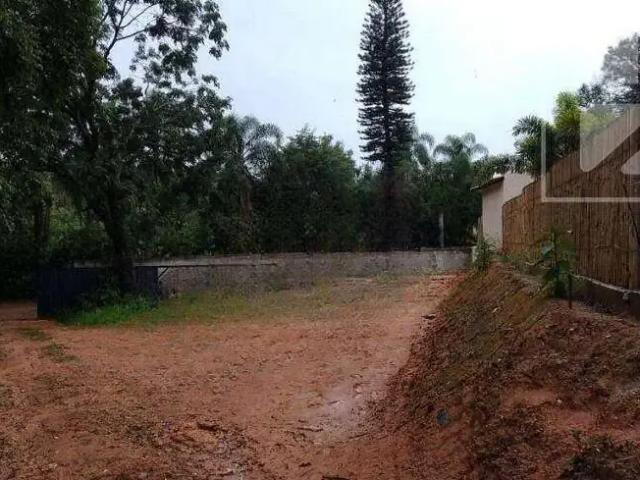 Terreno / Lote para Venda em Valinhos/SP Dois Córregos