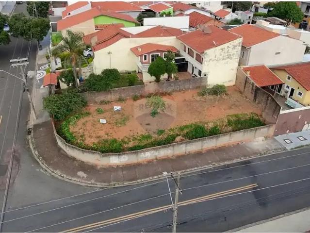 Terreno / Lote para Venda em Valinhos/SP Jardim Pinheiros