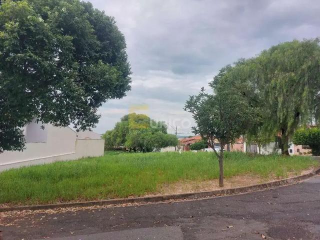 Terreno / Lote para Venda em Valinhos/SP Jardim Recanto dos Pássaros II