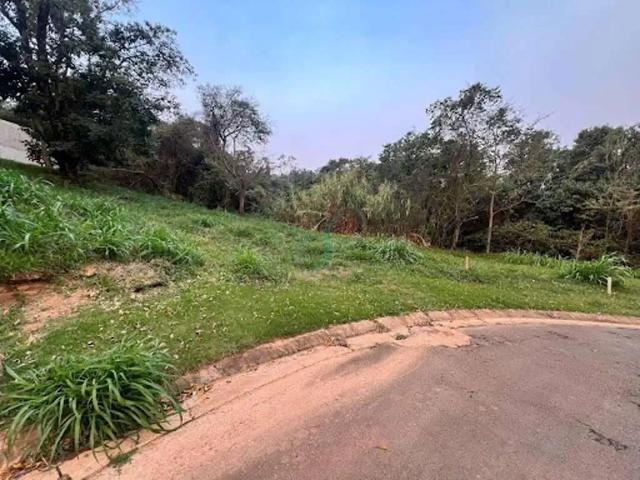 Terreno / Lote para Venda em Valinhos/SP Joapiranga