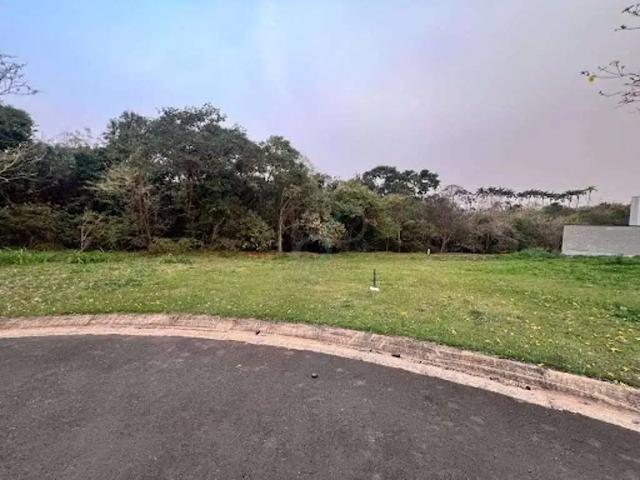 Terreno / Lote para Venda em Valinhos/SP Joapiranga