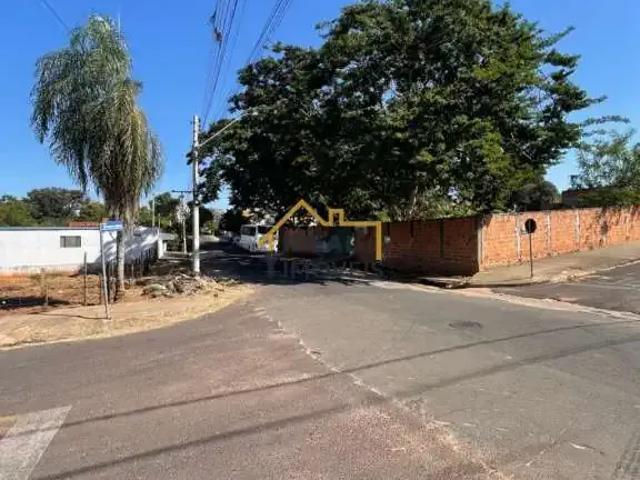 Terreno / Lote para Venda em Valparaíso/SP Centro
