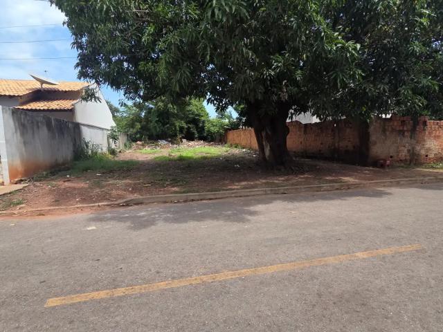 Terreno / Lote para Venda em Várzea Grande/MT São Simão