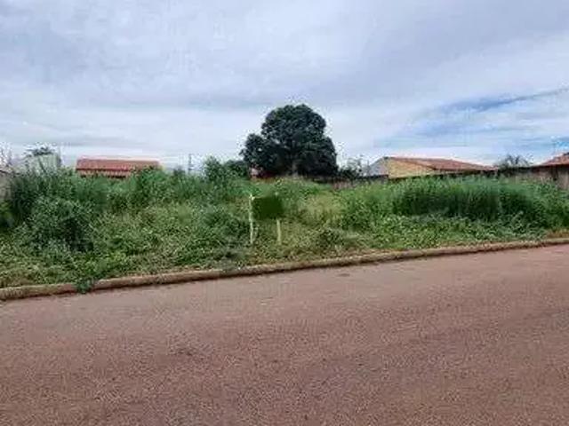Terreno / Lote para Venda em Várzea Grande/MT Petrópolis