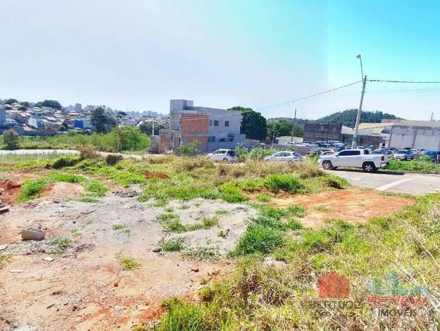 Terreno / Lote para Venda em Várzea Paulista/SP Parque Petrópolis