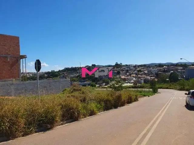 Terreno / Lote para Venda em Várzea Paulista/SP Parque Petrópolis