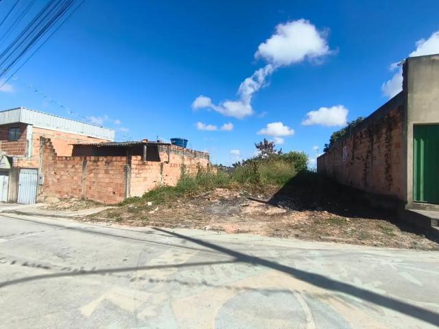 Terreno / Lote para Venda em Vespasiano/MG Gávea
