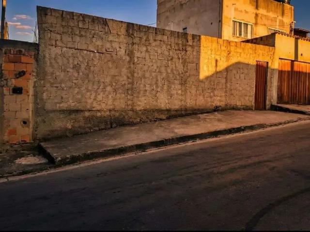 Terreno / Lote para Venda em Vespasiano/MG Gávea 2