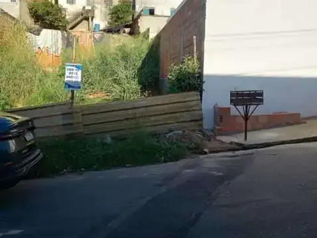 Terreno / Lote para Venda em Vespasiano/MG Gávea