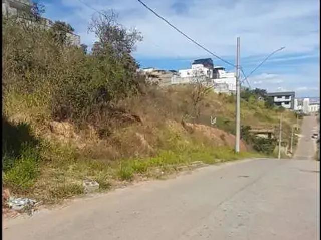 Terreno / Lote para Venda em Vespasiano/MG São Damião