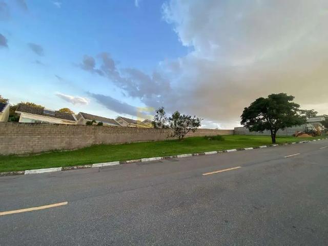 Terreno / Lote para Venda em Vinhedo/SP Condomínio Villa D Oro