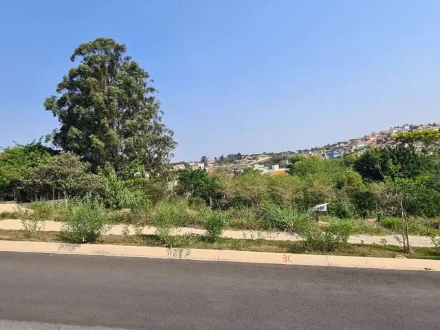 Terreno / Lote para Venda em Vinhedo/SP Bosque
