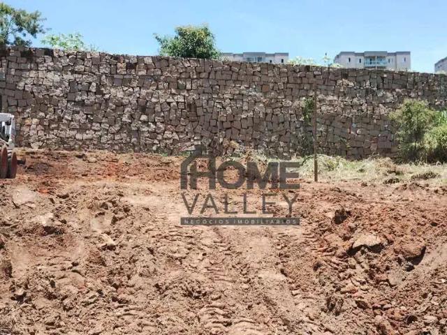 Terreno / Lote para Venda em Vinhedo/SP Pinheirinho