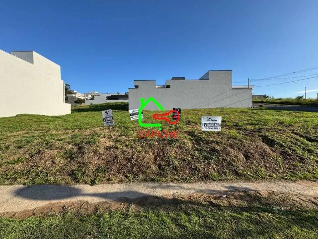 Terreno / Lote para Venda em Vinhedo/SP Pinheirinho