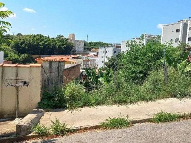 Terreno / Lote para Venda em Vinhedo/SP Vila Planalto