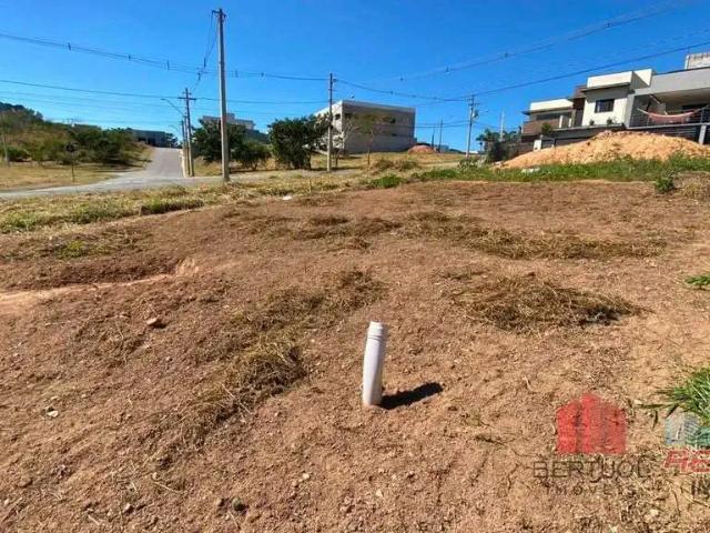 Terreno / Lote para Venda em Vinhedo/SP Vila Savian