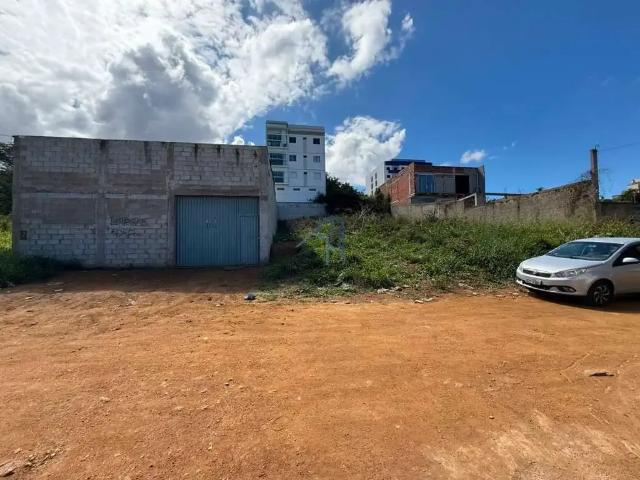Terreno / Lote para Venda em Vitória da Conquista/BA Candeias